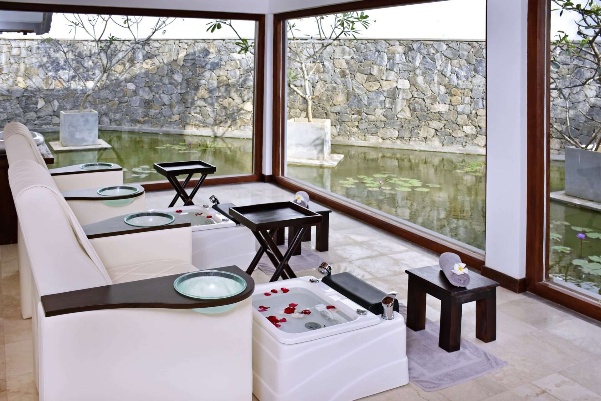 Luxury Boutique Hotel | Wattura Resort & Spa | Waikkal, Sri Lanka